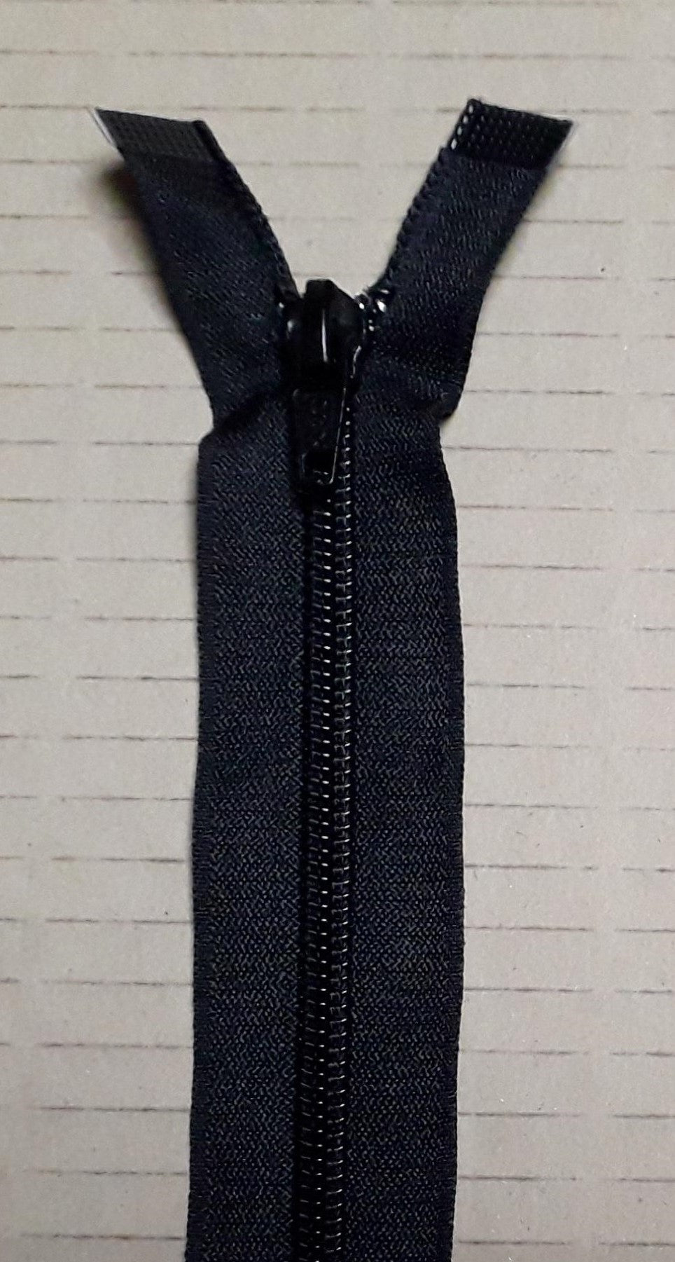 60cm Zip Open Ended – Tansford