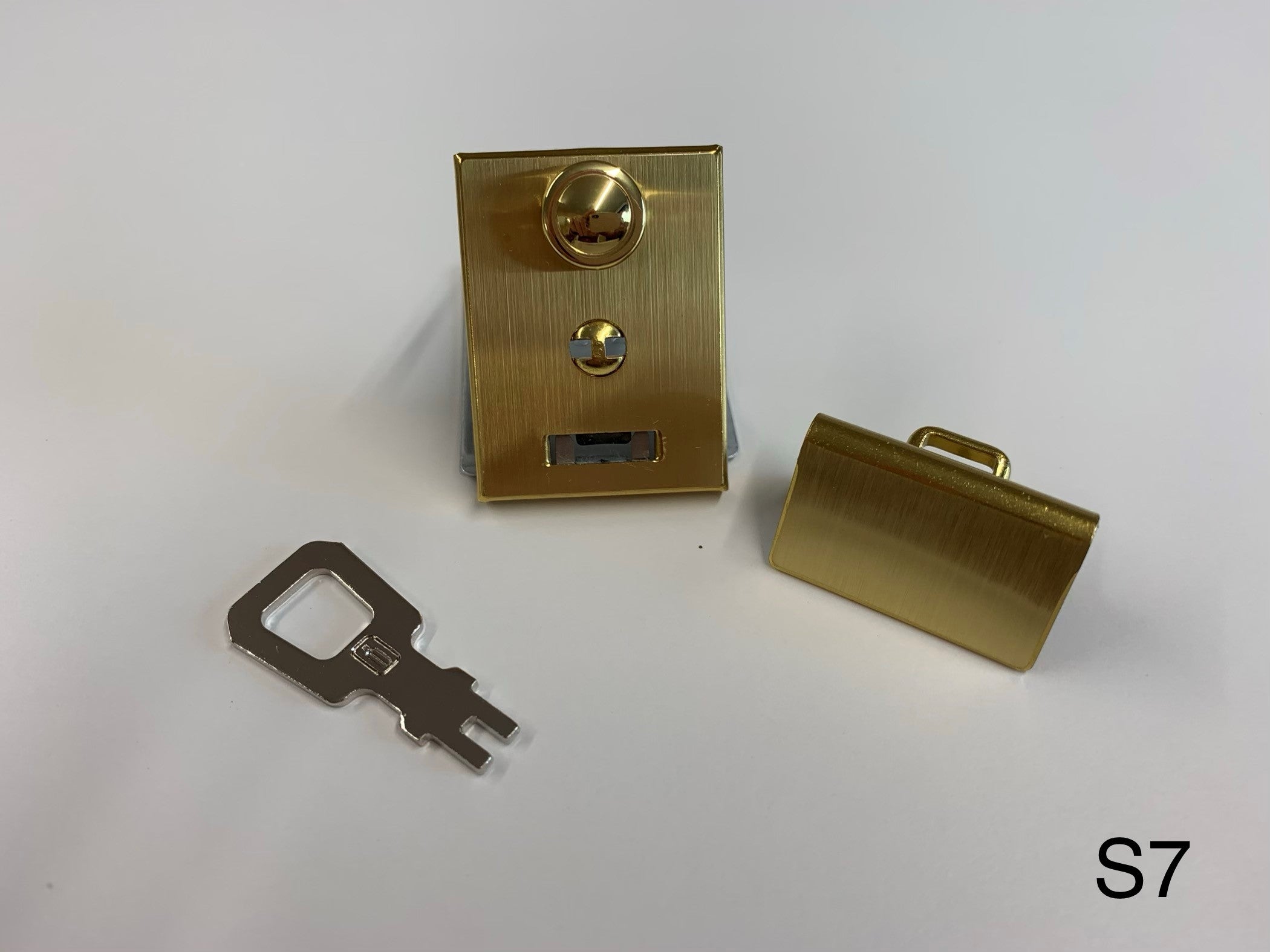 Brass Case Lock 33x25 – Tansford
